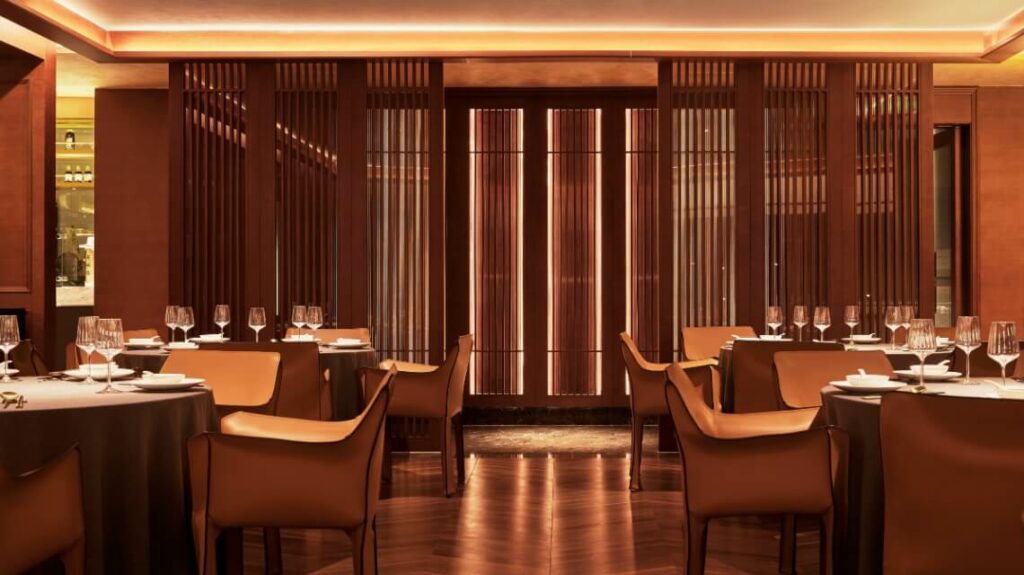 9 Award-Winning Restaurant Designs: Stunning Interior Trends in Hospitality